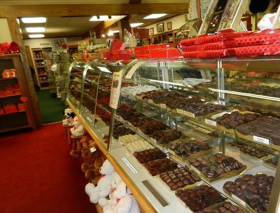 Hartville Chocolate Factory: Homemade Chocolate near Green, Ohio ...